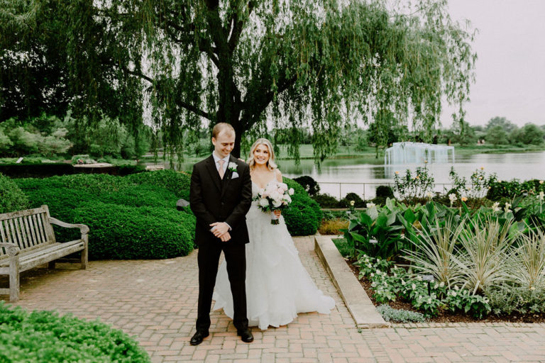 Chicago Botanic Garden summer wedding
