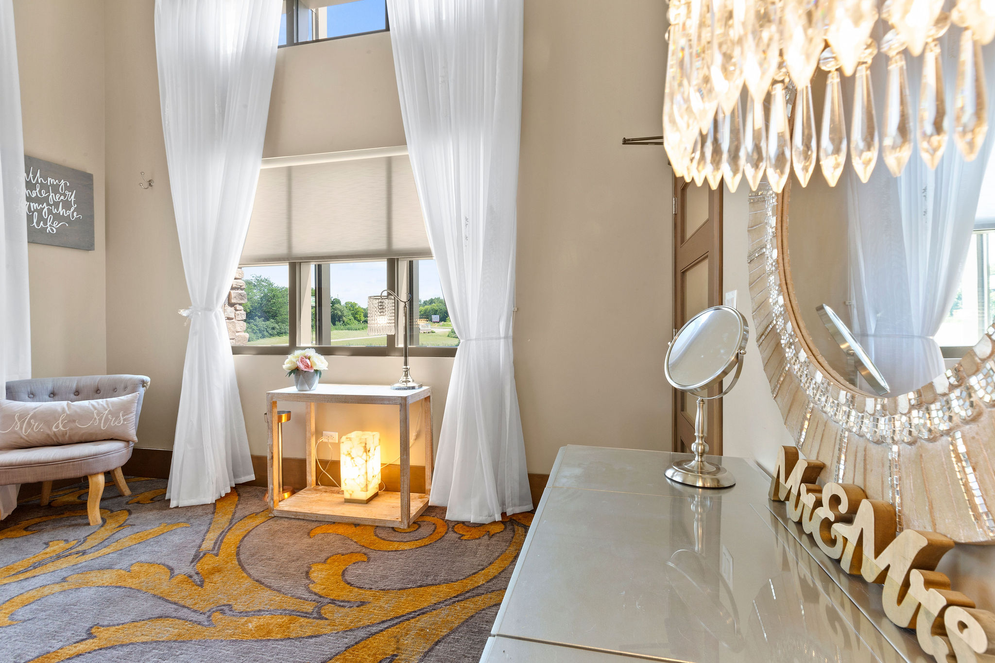 Love and Elegance at Avante Banquets - Chicago Wedding Venue