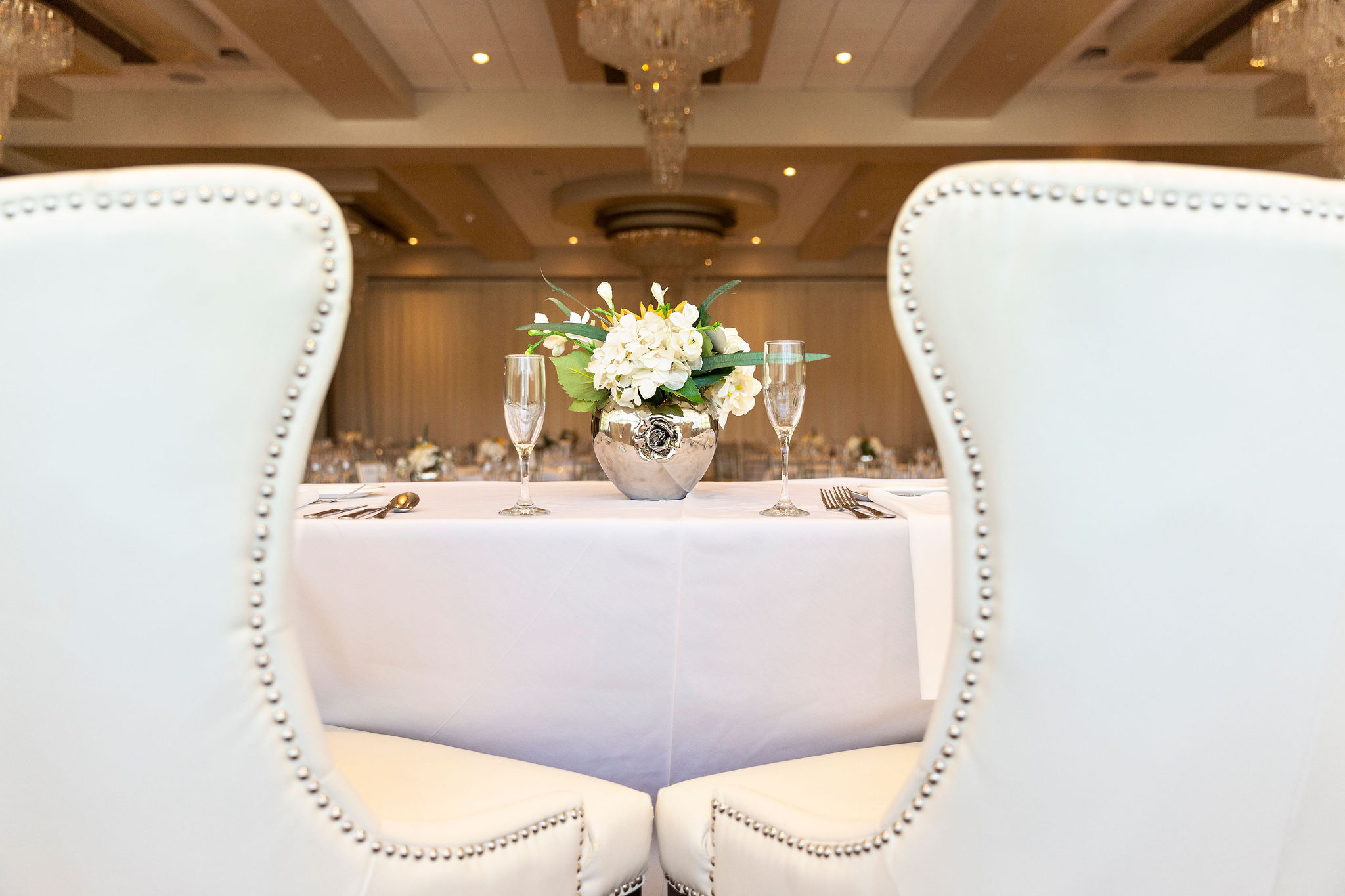 Love and Elegance at Avante Banquets - Chicago Wedding Venue