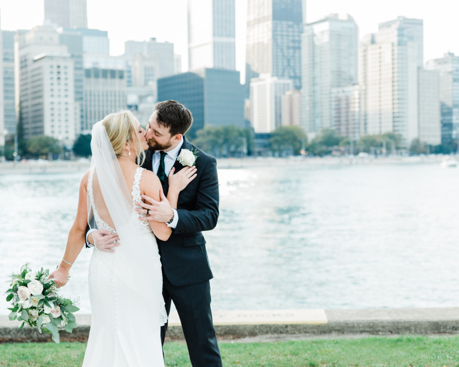 Guide to Writing a Great Review for Your Photographer